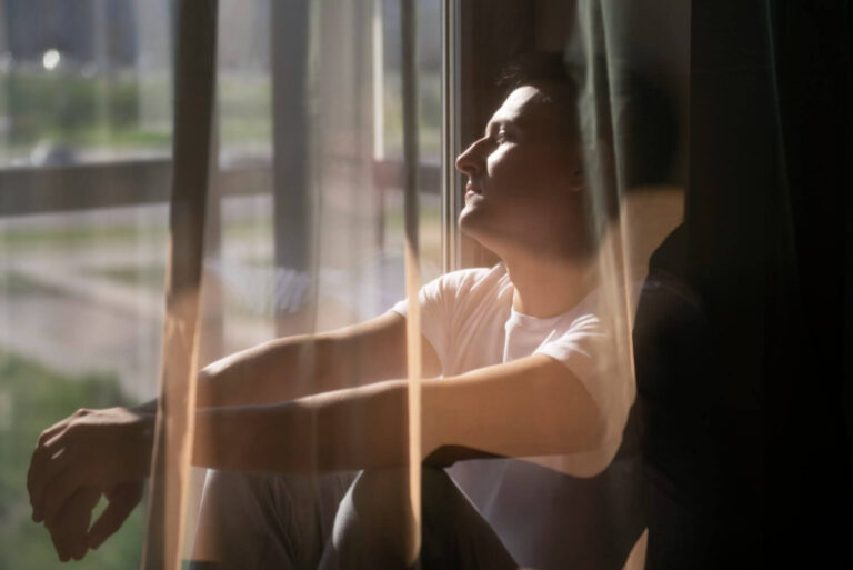 What Does It Feel Like to Go Through Drug Withdrawal?